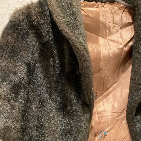 Jackets & Coats | 195s Regina Glenara Faux Fur Stole By Glenoit | Poshmark